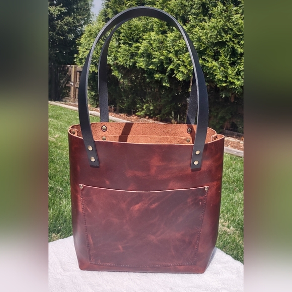 Portland Leather | Bags | Portland Leather Medium Timber Classic Tote ...